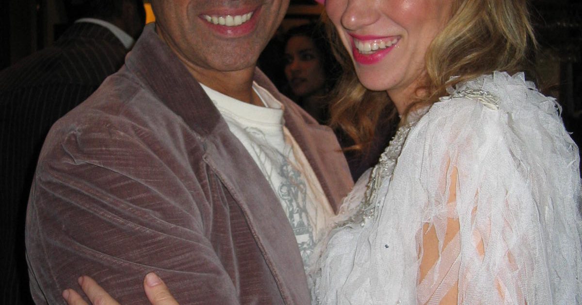 Daniel Guzman : Gallery : Debbie Gibson